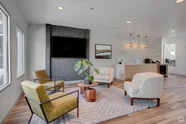 Collins off Colter* Apartments - Phoenix, AZ | ForRent.com