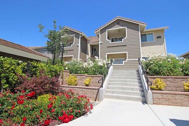 The Oaks at Hackberry Apartments - Sacramento, CA | ForRent.com