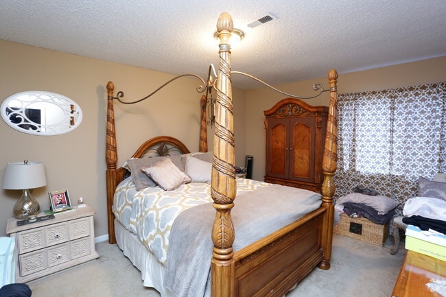 Summit Ridge Apartments - Florence, AL | ForRent.com