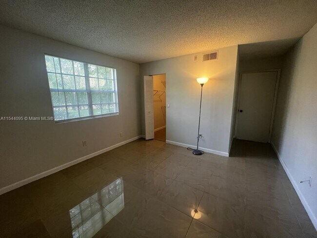 1265 SW 46th Ave Apartment Unit 2201 - Pompano Beach, FL | ForRent.com