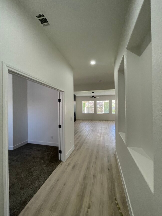 10290 Rarity Ave House - House Rental in Las Vegas, NV | ForRent.com