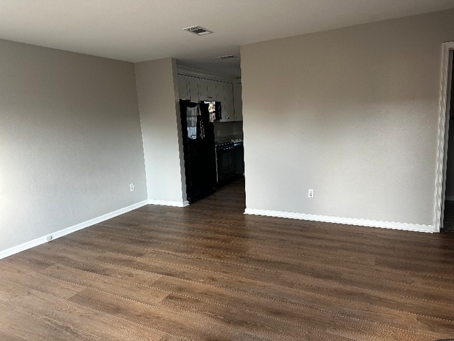 4605 Lee Ave Unit 4605 B Off-Campus Housing, Virginia Beach, VA