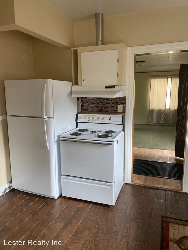 2 br, 1 bath House - 606 Fulton St. - House Rental in Klamath Falls, OR ...