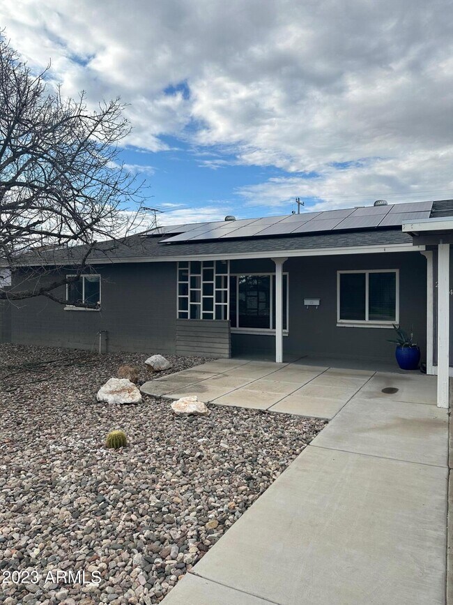 2024 E Mitchell Dr - House Rental in Phoenix, AZ | ForRent.com