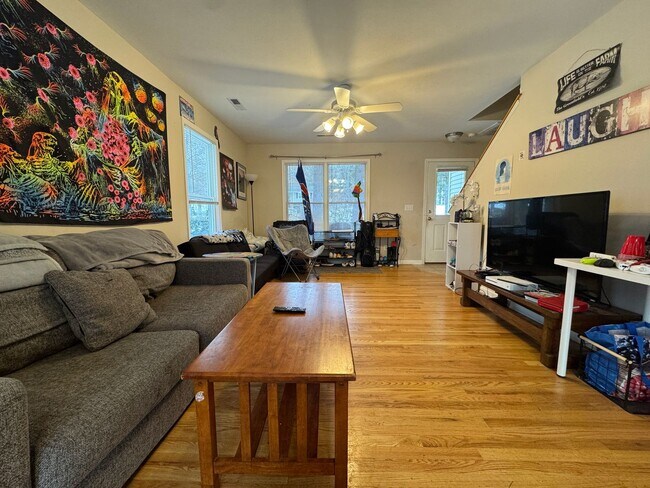 109 Givens Ln - House for Rent in Blacksburg, VA | ForRent.com