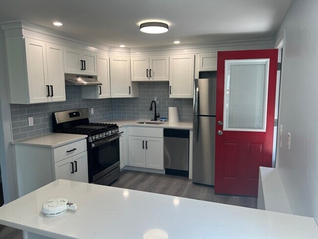 34 Franklin St Unit 1 - Winthrop, MA | ForRent.com