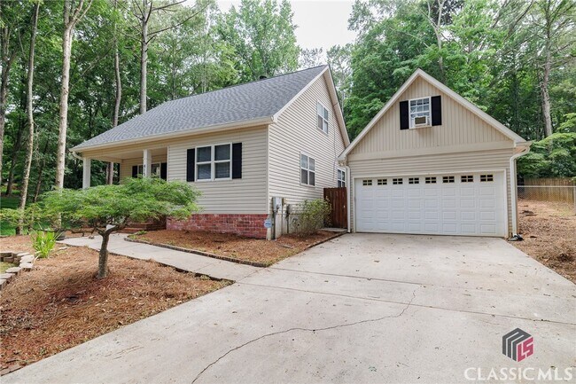 415 Providence Rd - House Rental in Athens, GA | ForRent.com