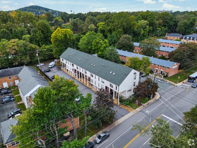 Graduate Centre Apartments - Charlottesville, VA | ForRent.com