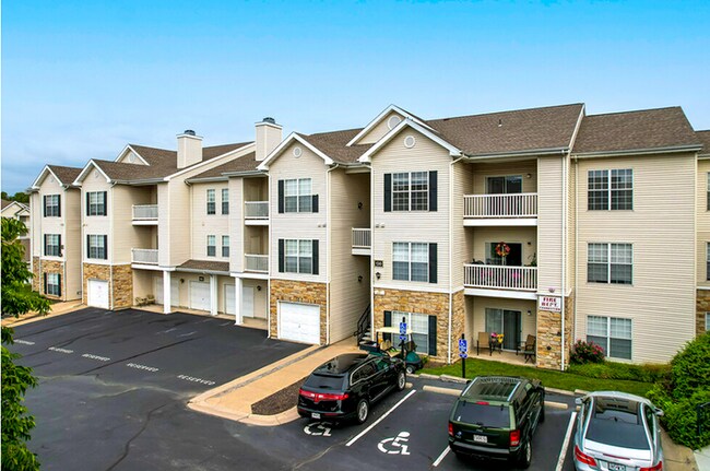 Turnberry Place Apartments - Saint Peters, MO | ForRent.com