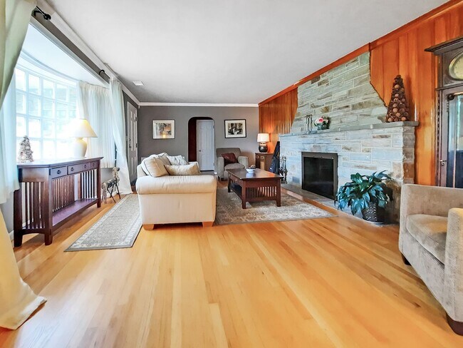 Short-term Rental. 3BR/3.5BA Cape Cod – Ov... - House Rental in ...