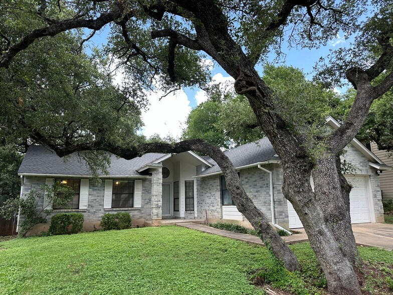 7002 Pine Bluffs Trail - House for Rent in Austin, TX | ForRent.com