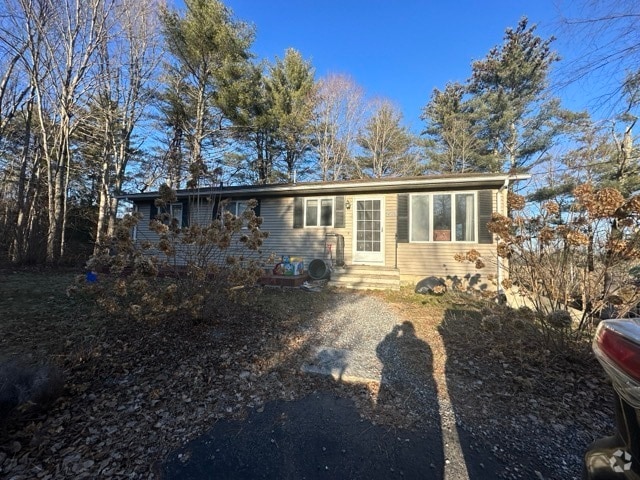 Houses for Rent in Maine (ME) - 121 Houses | ForRent.com