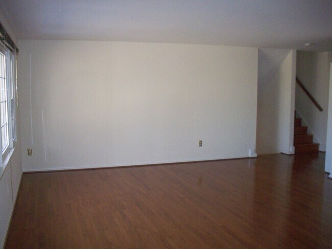 Fantastic Renovated split level in Fairfax - House Rental in Fairfax ...