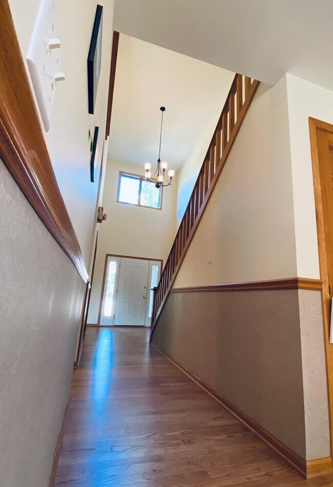 3018 Bosshard Dr - House Rental in Fitchburg, WI | ForRent.com