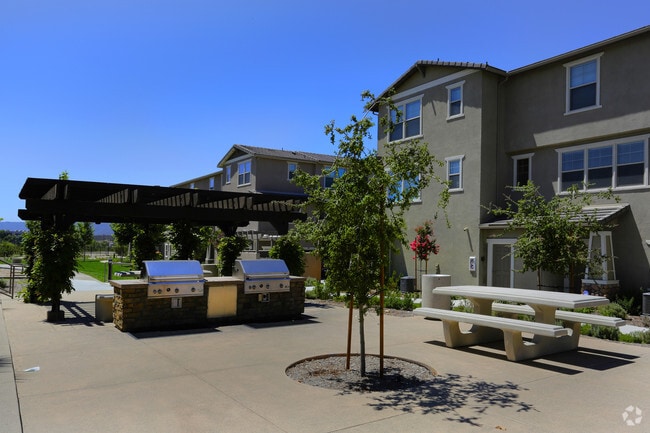 Oak Springs Ranch Apartments For Rent in Wildomar, CA | ForRent.com