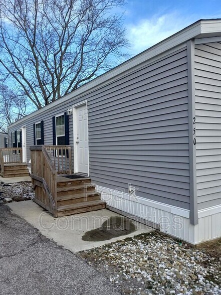 250 Shady Brook Hts - House for Rent in Greenwood, IN | ForRent.com