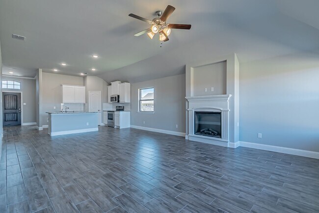 This gorgeous house built by Altura Homes ... - House Rental in Royse ...