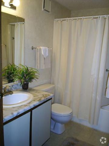 Heathmoore - Evansville Apartments For Rent in Evansville, IN | ForRent.com