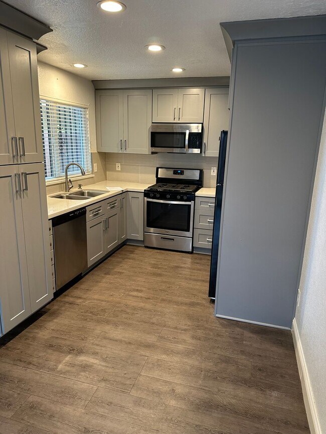 Updated HalfPlex Ready To Move In House - House Rental in Stockton, CA ...