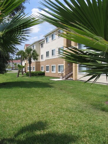 Mission Pointe Apartments - Jacksonville, FL | ForRent.com