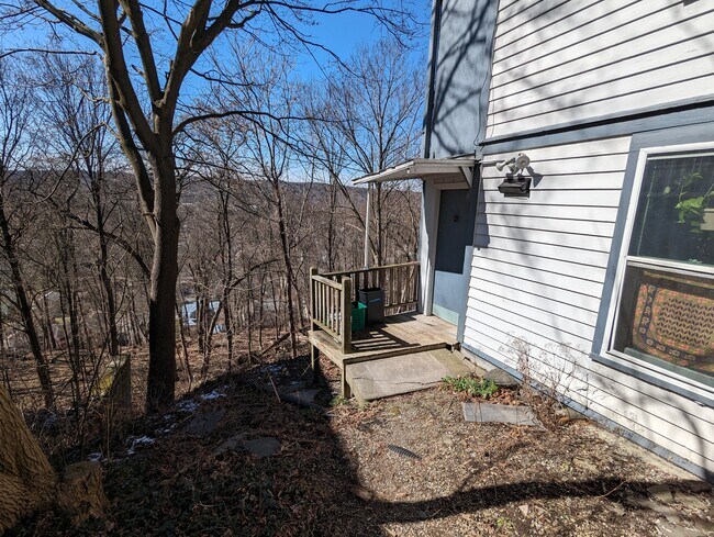 402 University Ave Unit Apt #2 - Ithaca, NY | ForRent.com