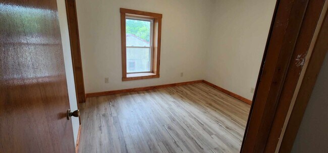 5177 Lower Mountain Rd Apartments - Lockport, NY | ForRent.com