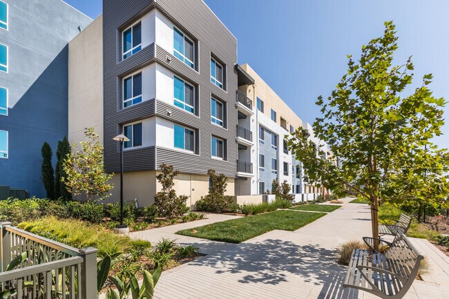 University of California Irvine | Off-Campus Housing Search
