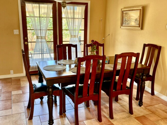 512 Swope Park Ave NE - House Rental in Albuquerque, NM | ForRent.com