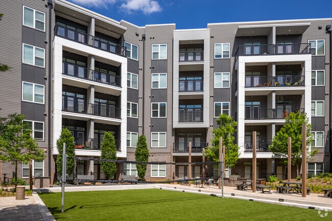 Emory University | Off-Campus Housing Search