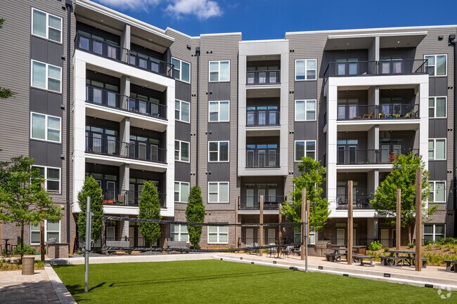 Emory University | Off-Campus Housing Search