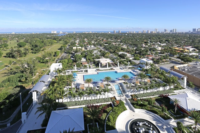 Circ Residences Apartments - Hollywood, FL | ForRent.com