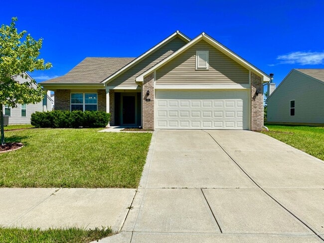 Beautiful 3 Bedroom 2 Bathroom Ranch Style... House - House Rental in ...