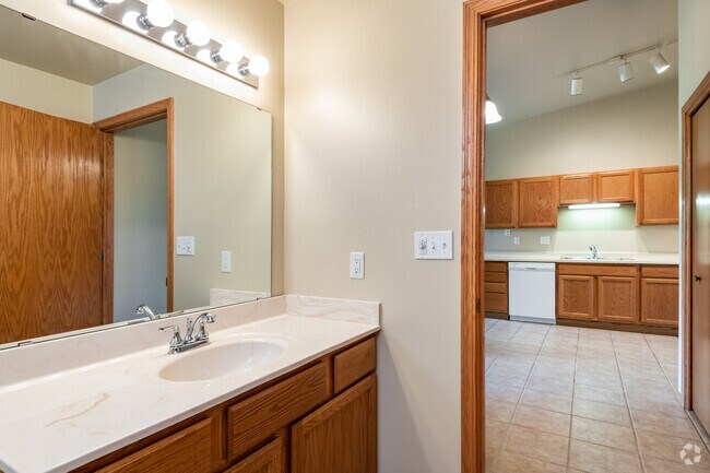 Silver Springs Apartments - Appleton, WI | ForRent.com