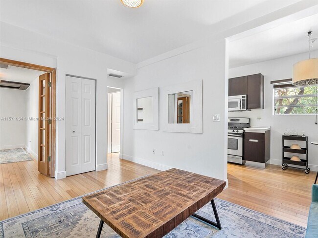 4812 Pine Tree Dr Condo Unit 208 - Condo for Rent in Miami Beach, FL ...