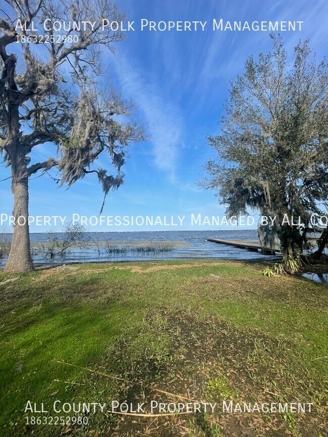 Spectacular Lakefront 2 Bedroom Home for R... - House Rental in ...