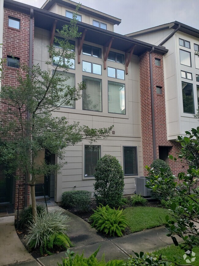 University of Houston Off-Campus Housing & Apartments | ForRentUniversity