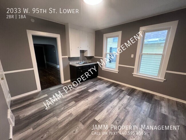 West Cleveland: LOWER UNIT 2-Bedroom Hardw... - House Rental in ...