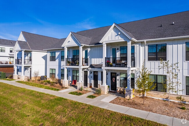 Hackney House Apartments - Oconomowoc, WI | ForRent.com