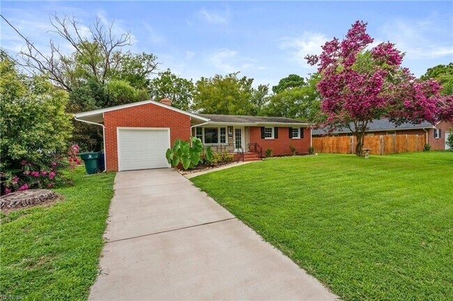 Charming 3-Bedroom Brick Ranch for Rent – ... - House Rental in Newport ...