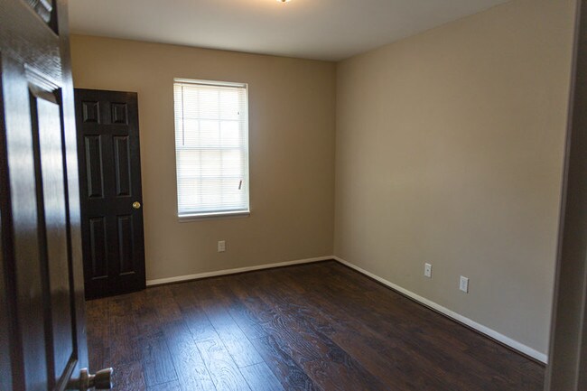 2209 W Cary St Unit Apt B - Condo for Rent in Richmond, VA | ForRent.com