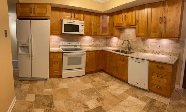 747 Houston Mill Rd NE Unit 2 - Condo for Rent in Atlanta, GA | ForRent.com