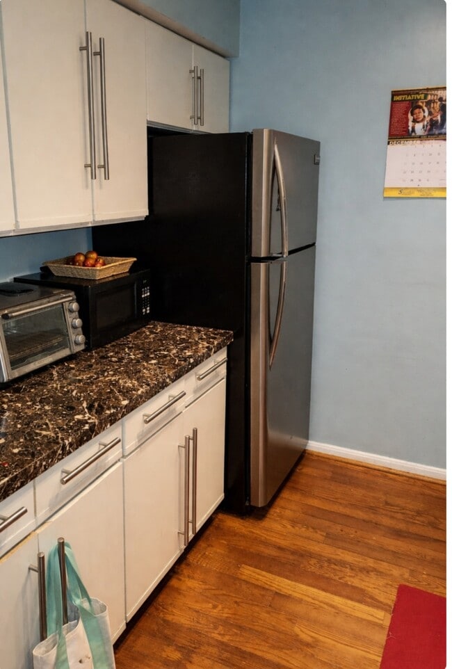 1637 Carriage House Terrace Unit H Off-Campus Housing, Silver Spring, MD