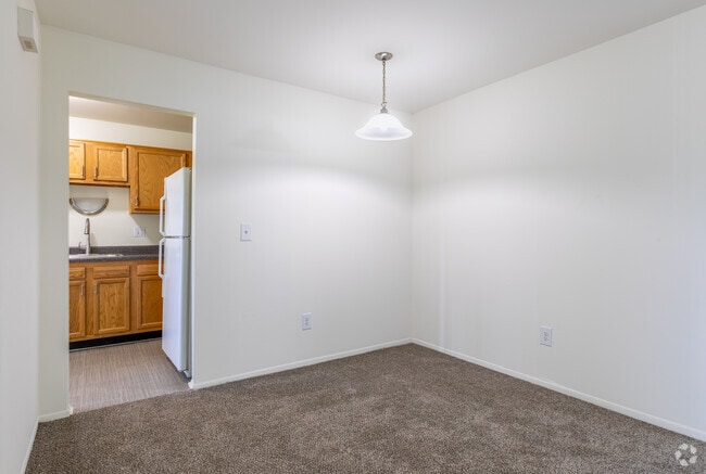 Stoneybrooke Apartments For Rent in Canton, MI | ForRent.com