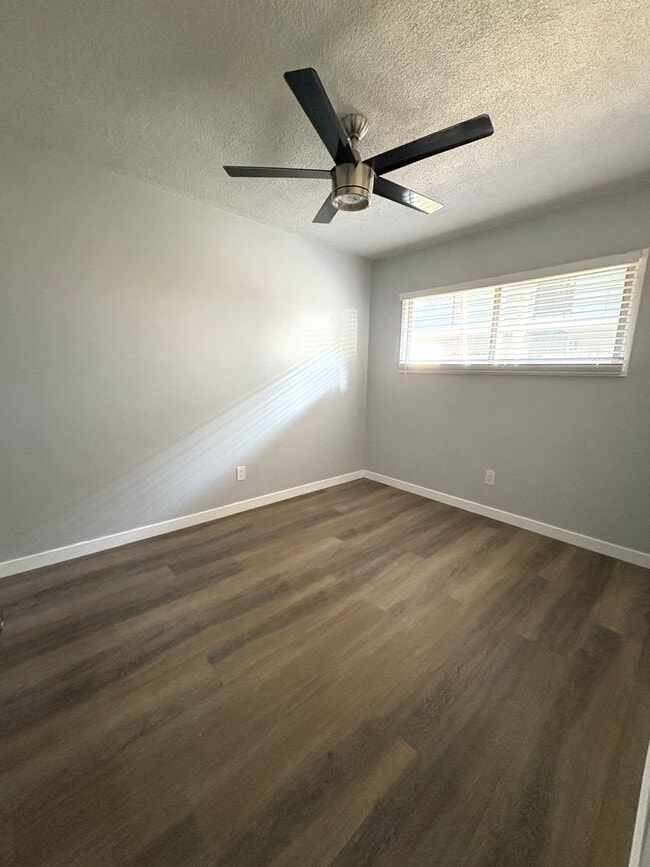 2727-2741 Abbot Kinney Blvd Unit 03 Off-Campus Housing, Los Angeles, CA