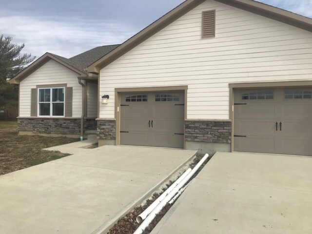 1 Stillmeadow Dr - Condo for Rent in Cincinnati, OH | ForRent.com