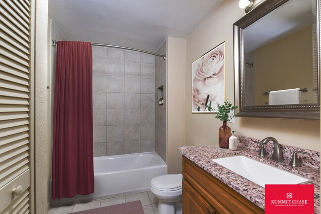 Summit Chase Apartments For Rent in Endicott, NY | ForRent.com