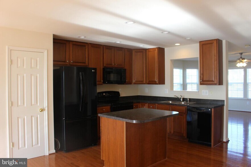 100 Monticello Square - Townhome for Rent in Winchester, VA | ForRent.com