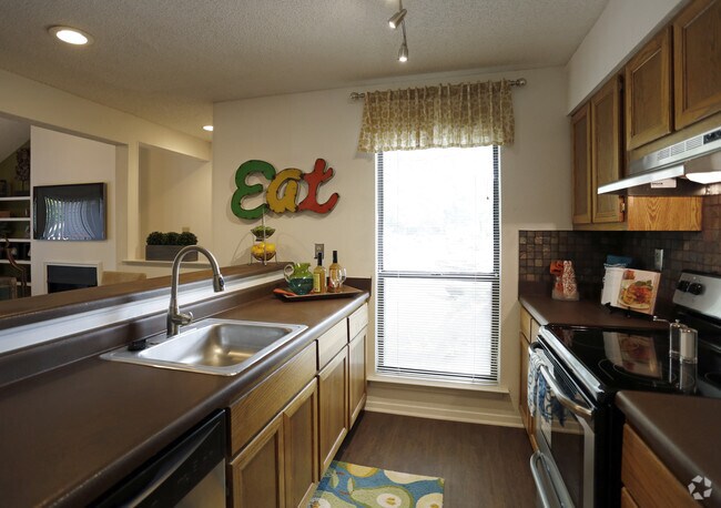 The Park at New Castle Apartments For Rent in Memphis, TN | ForRent.com