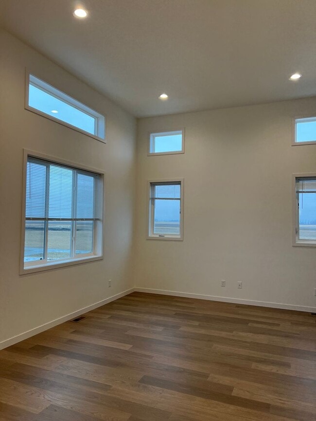 New 3 Bedroom/2 Bathroom House - Rent With... - House Rental in ...