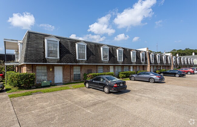 Parc Fontaine Apartments - New Orleans, LA | ForRent.com